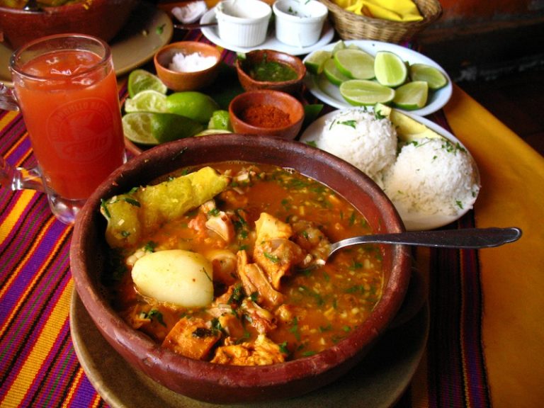 16 Traditional Salvadoran Foods - Flavorverse