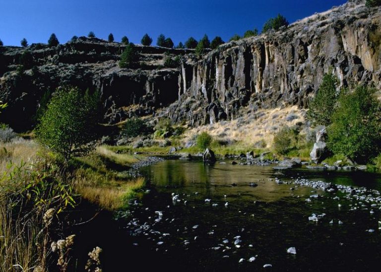14 Spine-Chilling Ghost Towns in Oregon - Flavorverse