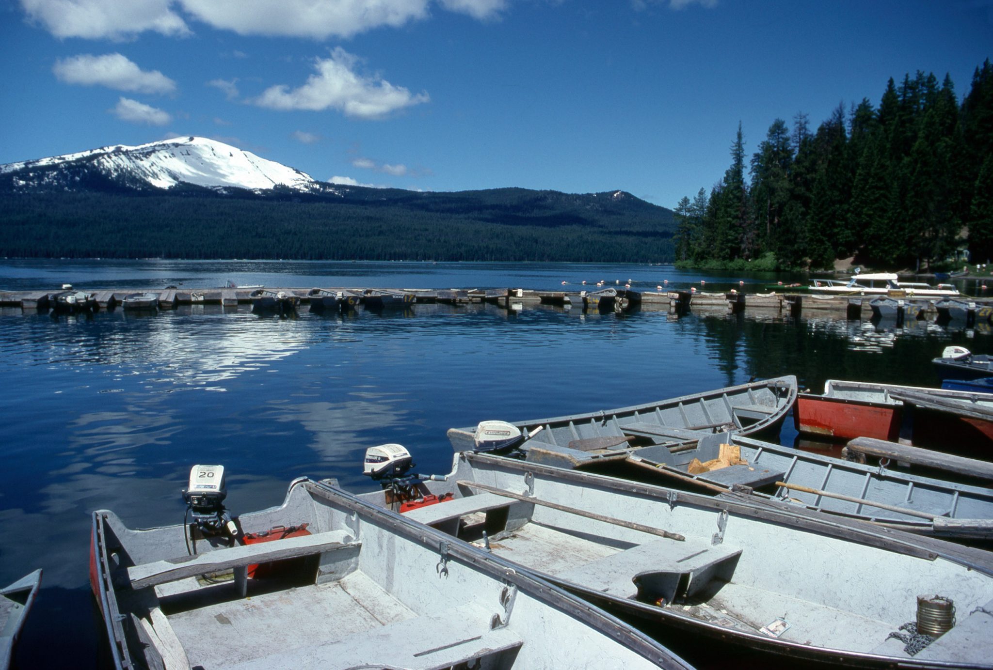18 of the Best and Prettiest Lakes in Oregon - Flavorverse