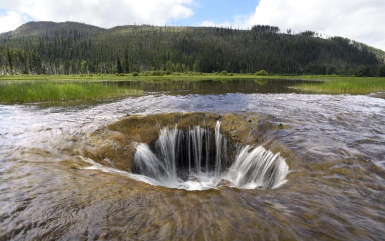 18 of the Best and Prettiest Lakes in Oregon - Flavorverse