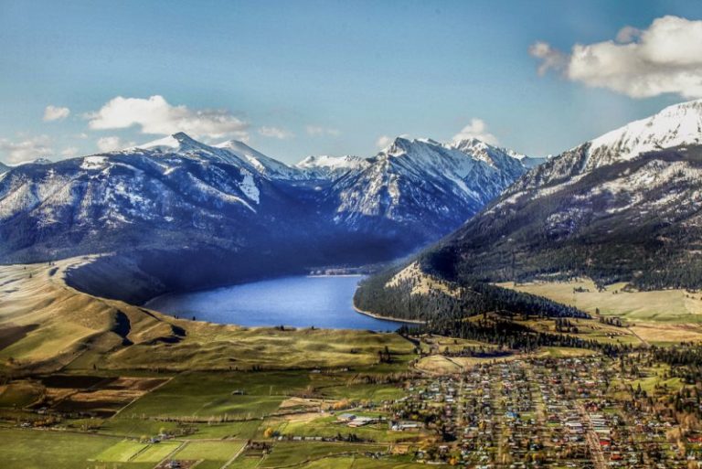 18 of the Best and Prettiest Lakes in Oregon - Flavorverse