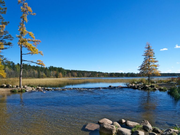 17 Best Lakes To Visit in Minnesota for a Vacation - Flavorverse