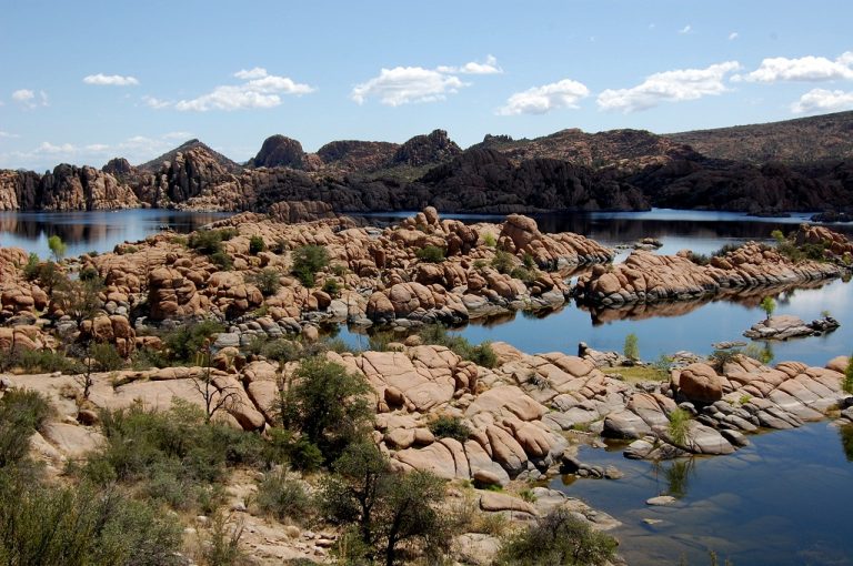 18 Best and Most Beautiful Lakes in Arizona - Flavorverse